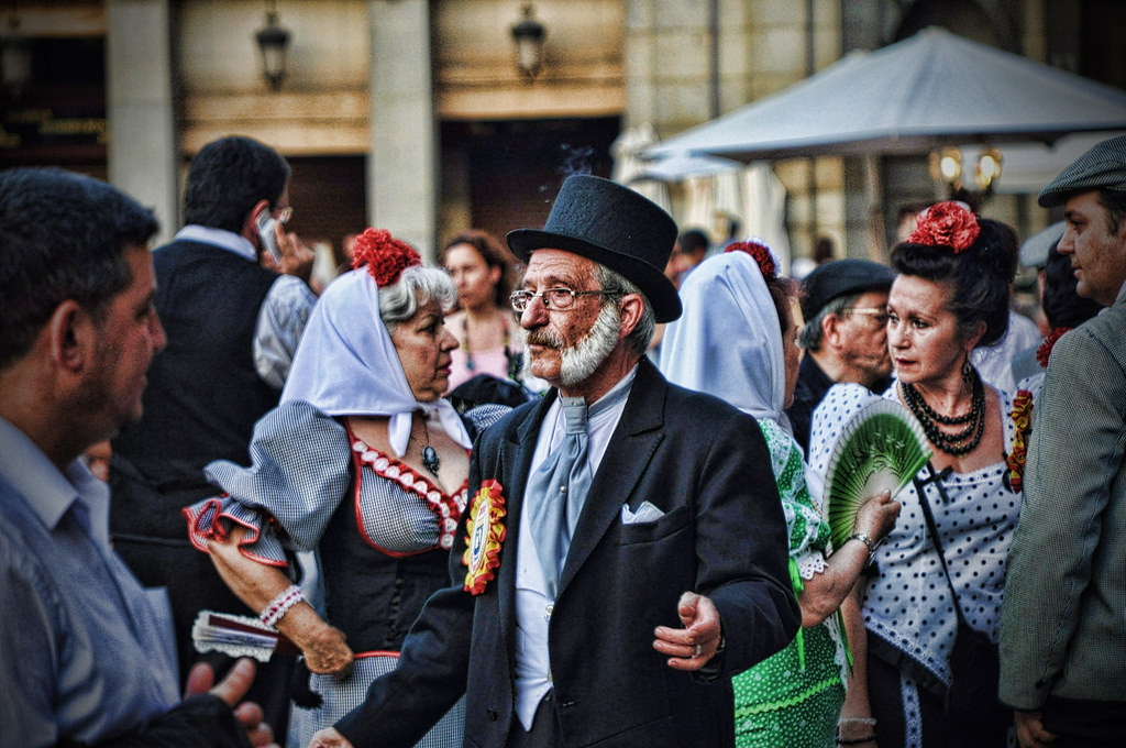 Chulapos, limonada y otras curiosidades de las tradiciones madrileñas
